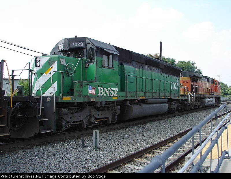 BNSF 7023